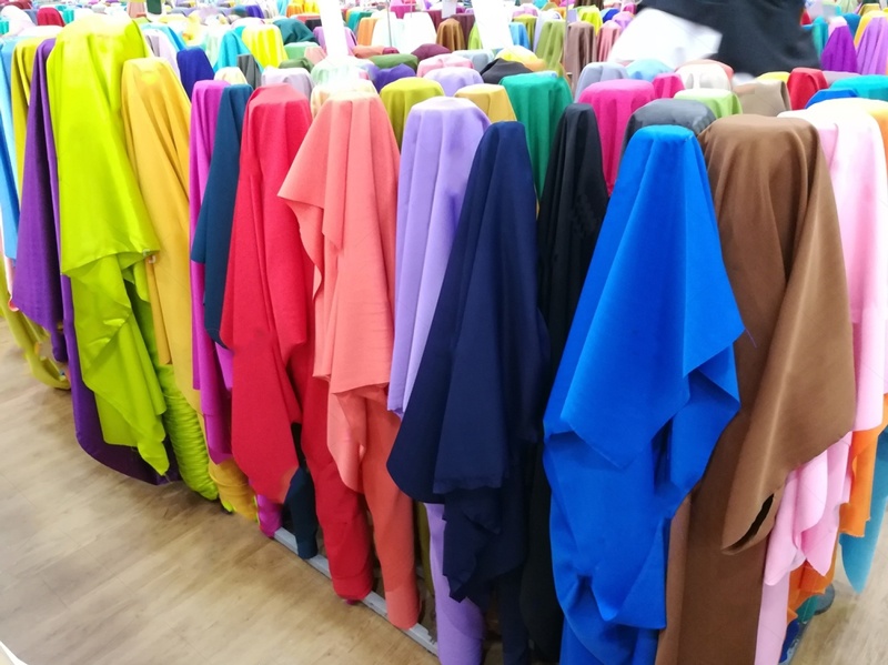 5 Top Tips on Maintaining an Effective Fabric Retail Display
